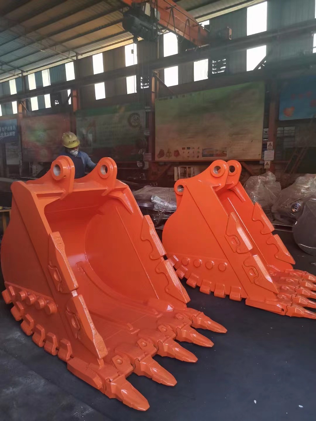 Multicolor Excavator Digging Bucket Heavy Duty With Five Teeth